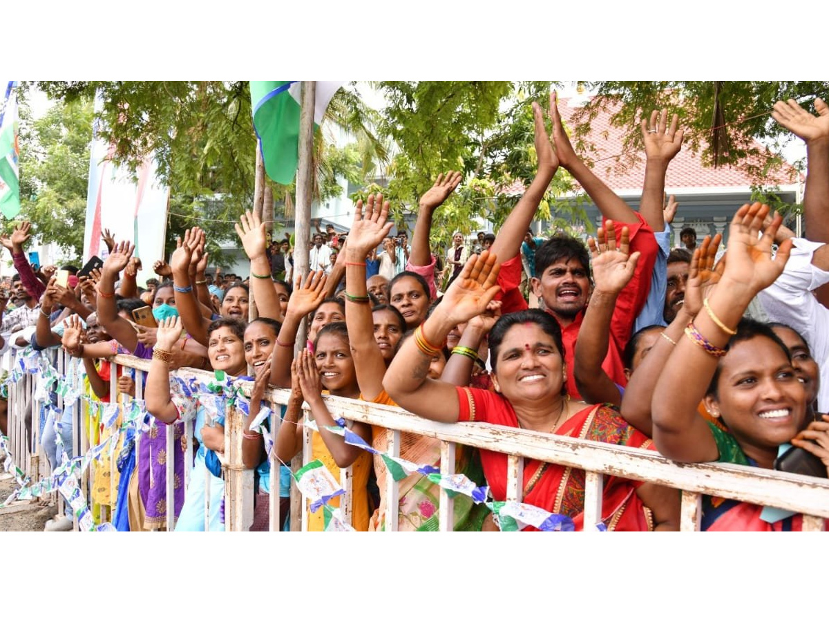 CM YS Jagan Prakasam District Tour Photo Gallery - Sakshi